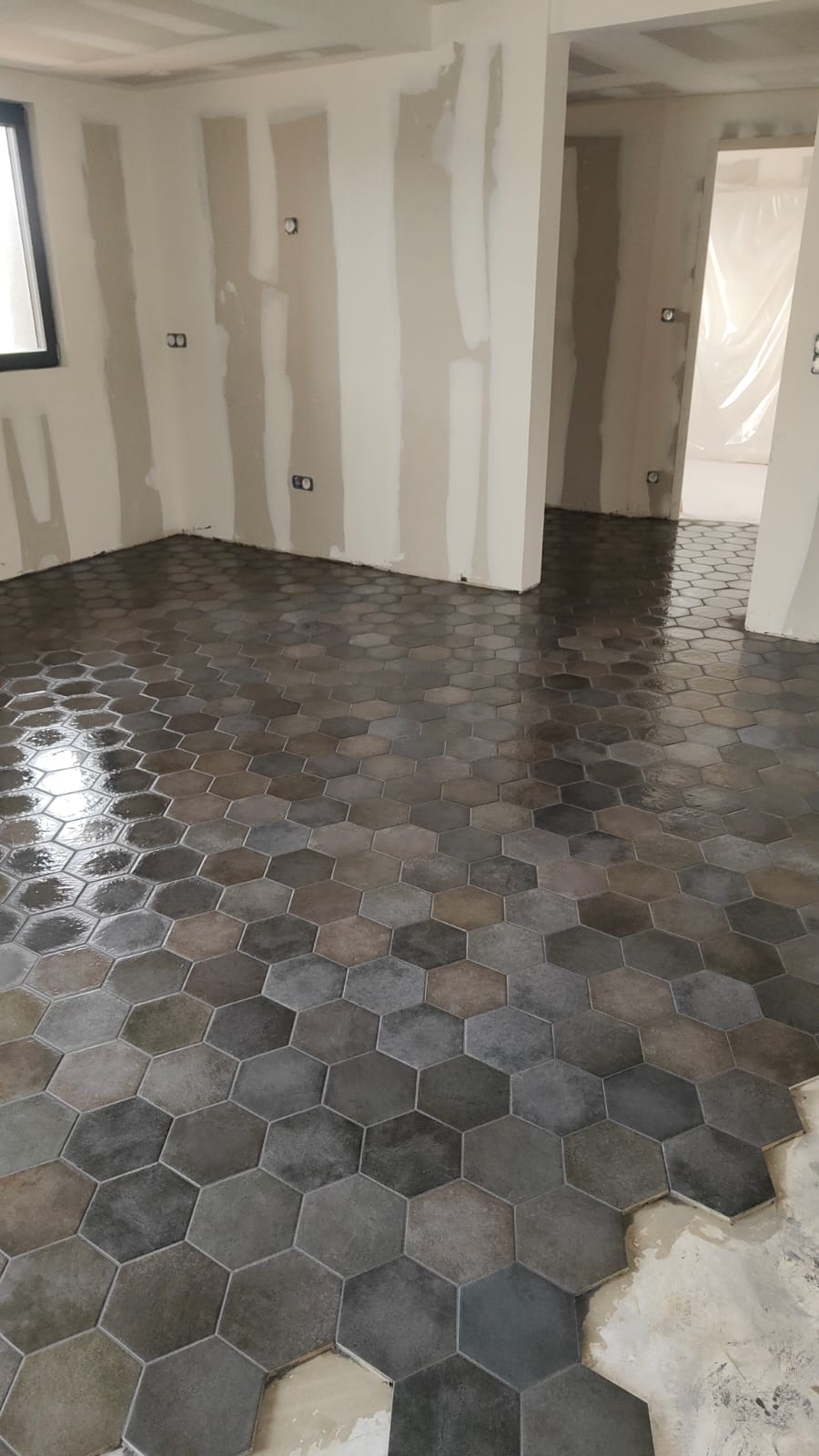 Réalisations en carrelage - AJC Carrelage - Férel Carreleur - Julien ...